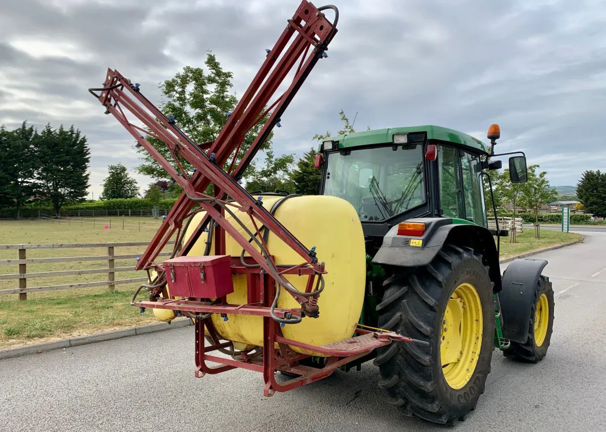 Tractor Mounted Boom Sprayers for Orchard Maintenance - EVER-POWER ...